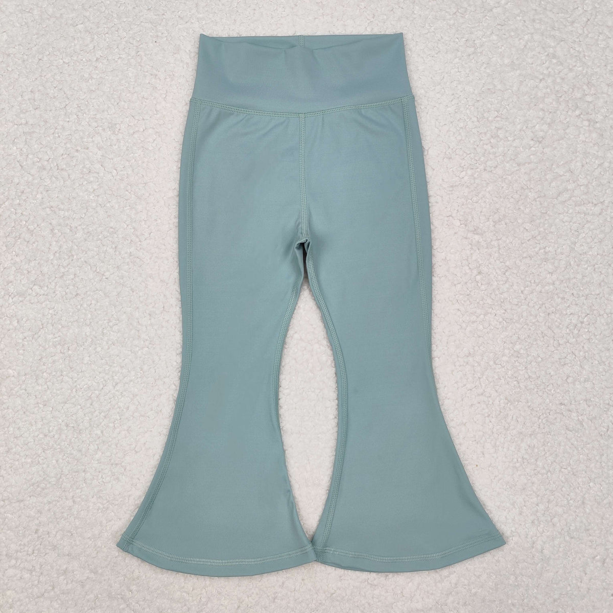 P0575 Solid Green Sports Yoga Girls Flare Pants – Amy yu garments wholesale